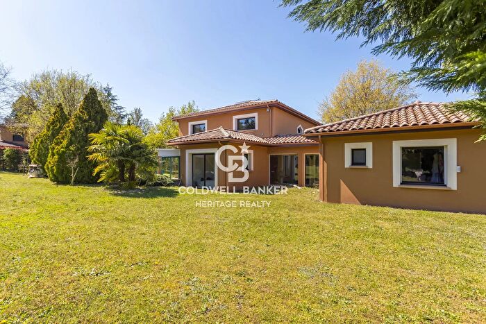 Maison à vendre - Vourles - 9 pièces - 7 chambres