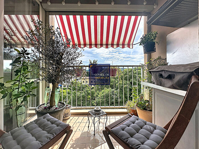 Appartement 4 pièces à Brignais, à vendre