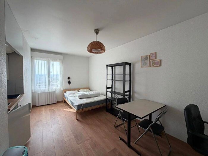 Appartement à louer - Coteaux Ouest-Pasteur, Rouen - 1 pièce