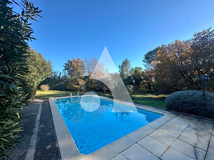 Maison à vendre - Villelaure - 4 pièces - 3 chambres