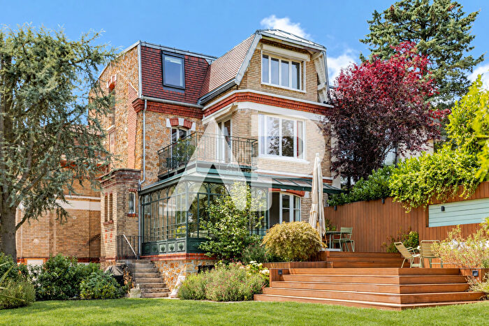 Maison 7 pièces à Chaville, Rive Droite, Les Vignes, à vendre