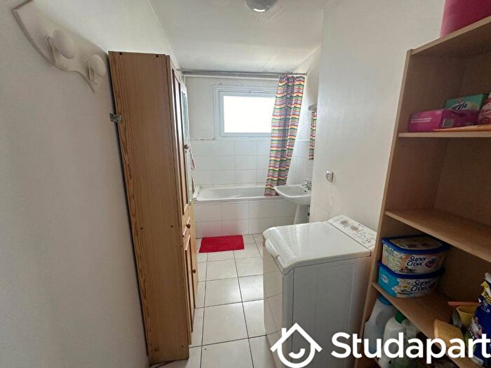 Appartement à louer - Villejean-Beauregard, Rennes - 1 pièce - 2 chambres