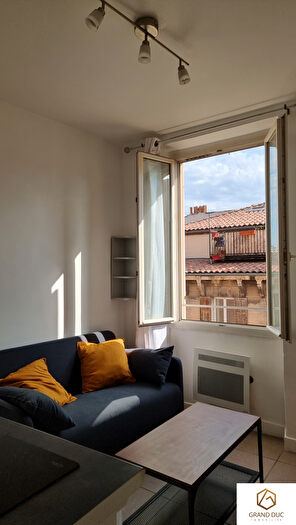 Appartement à louer - Marseille er , Chapitre - 1 pièce