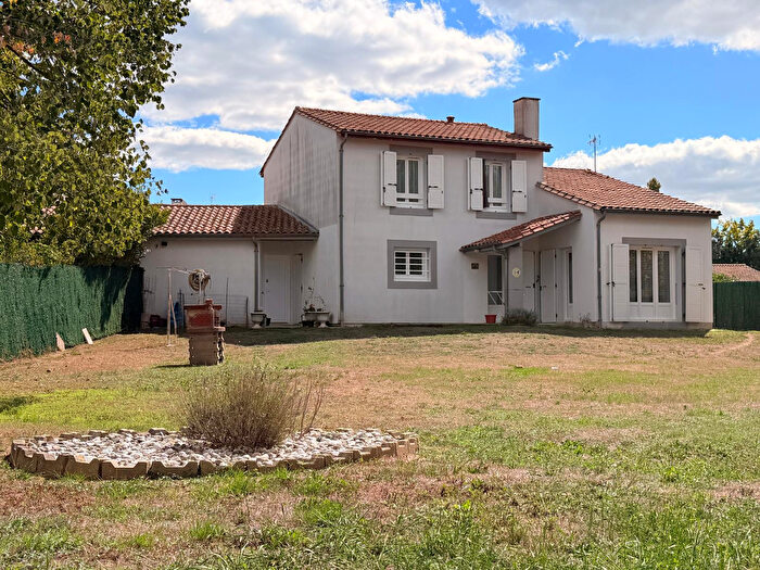Étauliers : Maison 4 pièces à vendre