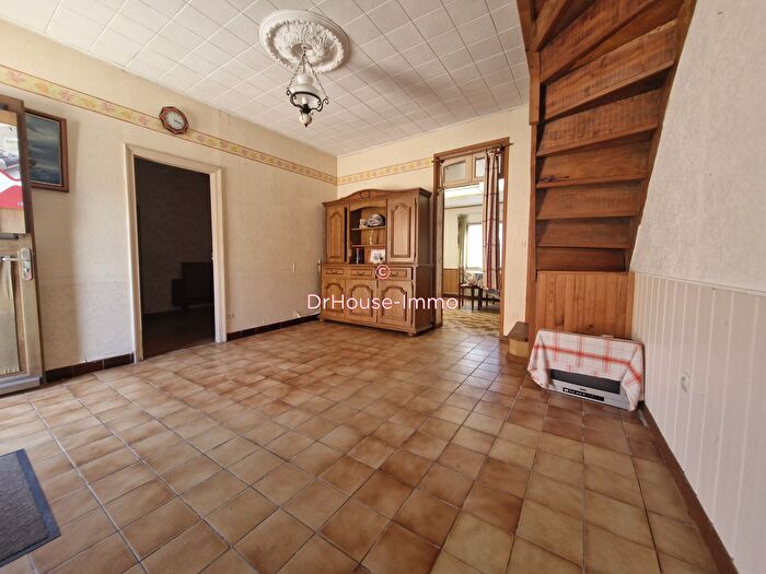 Maison à vendre - Thézy-Glimont - 5 pièces - 3 chambres