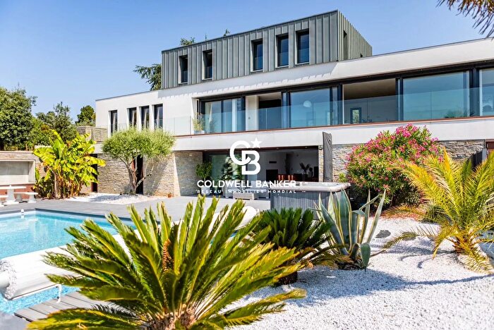 Maison 10 pièces à Mauves-sur-Loire, à vendre