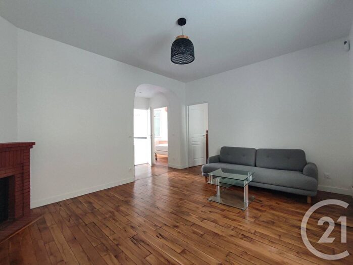 Appartement à louer - La Garenne-Colombes - 3 pièces - 2 chambres