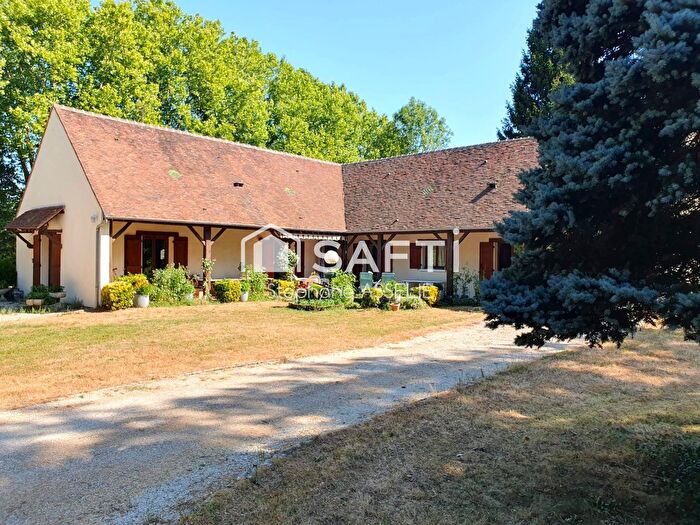 Noisy-sur-École : Maison 5 pièces à vendre