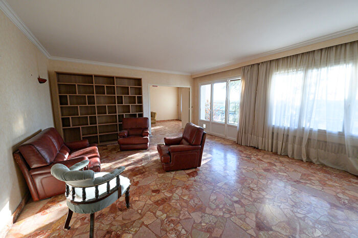 Appartement à vendre - Fontenay-sous-Bois, Proche Bois de Vincennes, Rer A - 5 pièces - 3 chambres