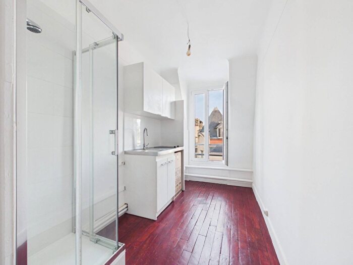 Appartement à louer - Muette Sud, Paris ème arrondissement - 1 pièce