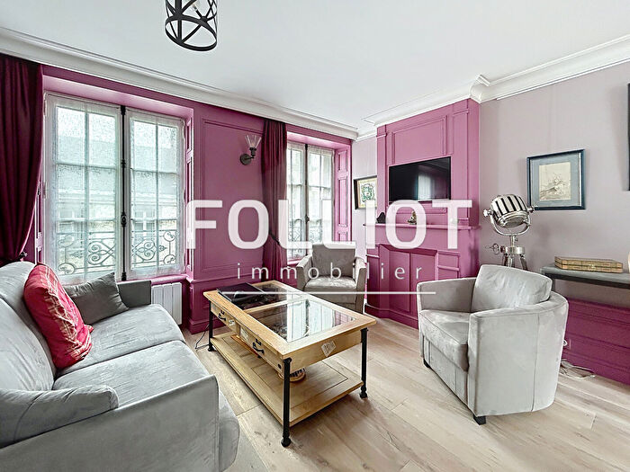 Granville, Centre-ville : Appartement 2 pièces à vendre