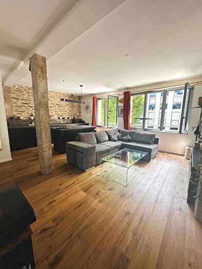 Appartement à vendre - Quartiers Centre, Colombier - 2 pièces - 1 chambre