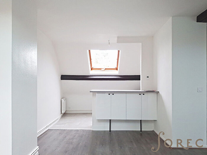 Appartement à louer - Montigny-lès-Metz, Friches - 2 pièces - 1 chambre