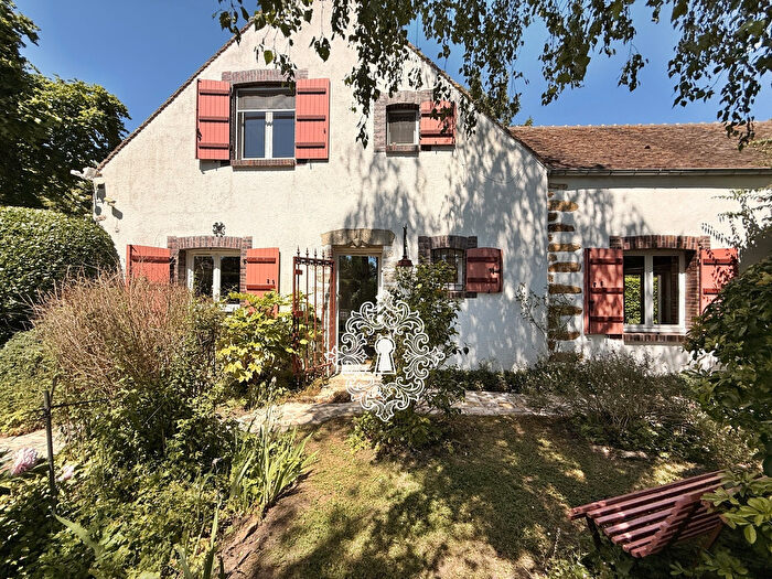 Maison 6 pièces à vendre à Villeneuve-les-Bordes