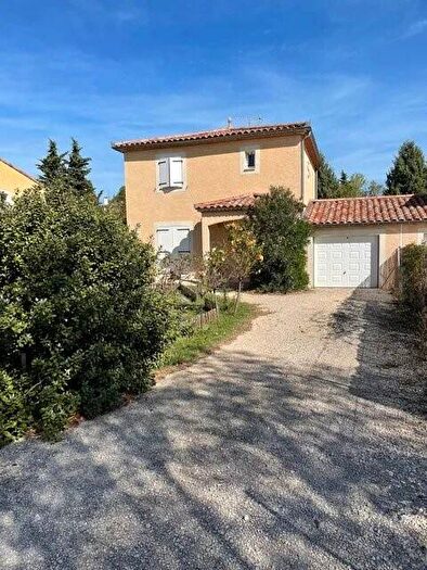 Maison 4 pièces à Centre Ville-Stalingrad, Alès, à louer