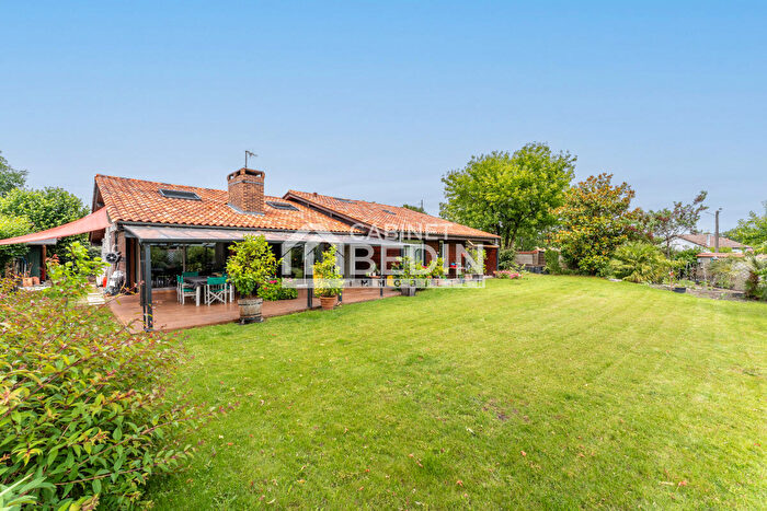 Maison à vendre - Gradignan, Saint-Géry, Favard - 7 pièces - 5 chambres