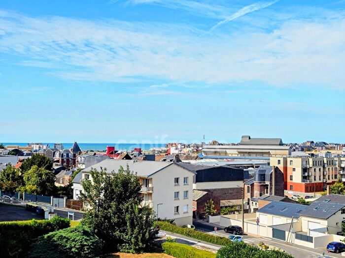 Appartement à vendre - Le Tréport - 5 pièces - 4 chambres