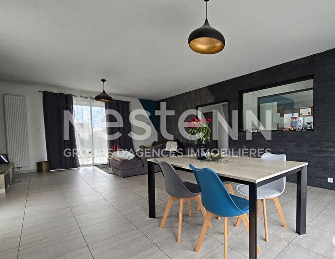 Maison 9 pièces à vendre à Sainte-Verge