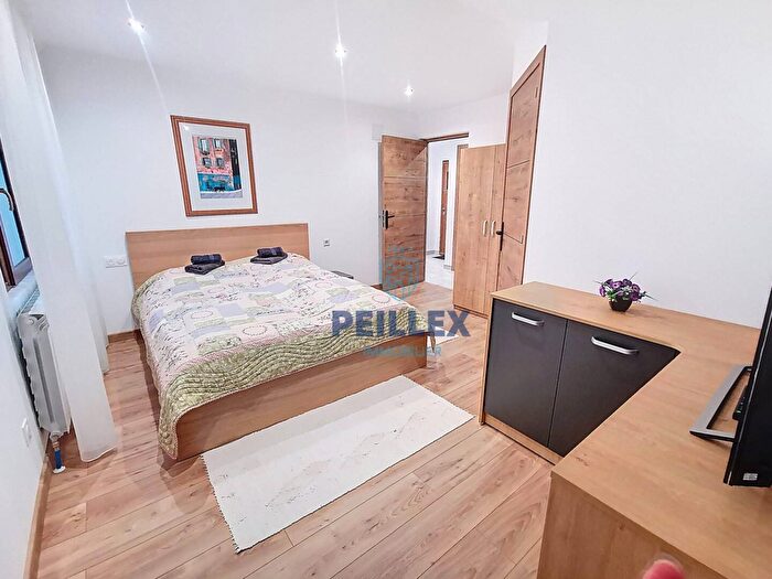 Appartement à louer - Cités, Thonon-les-Bains - 3 pièces - 2 chambres