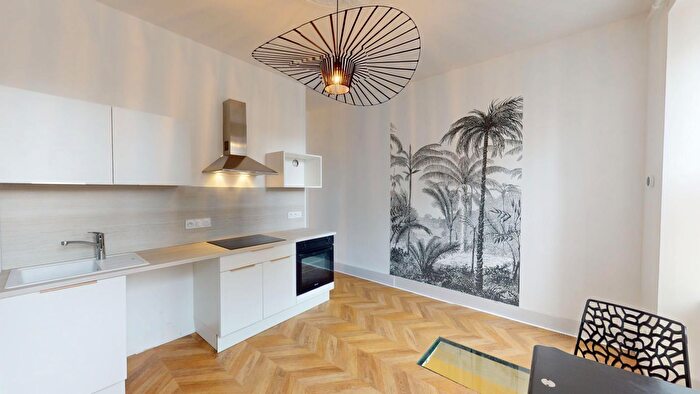Appartement 2 pièces à Rodez, Gare, Le Faubourg, à vendre