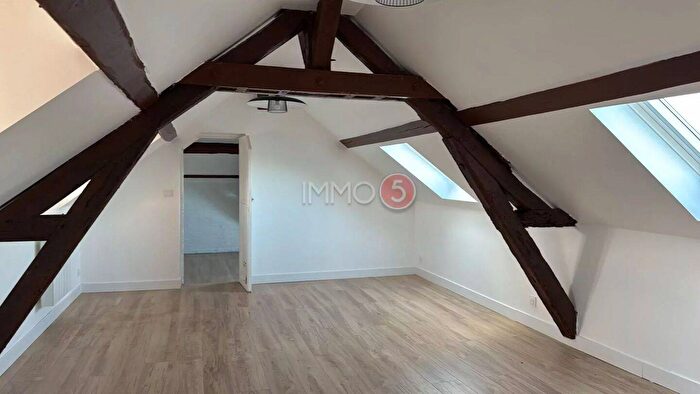 Appartement 2 pièces à Sens, à louer
