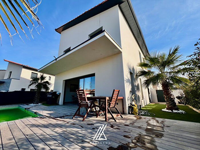 Maison 5 pièces à vendre à Saint-Brès
