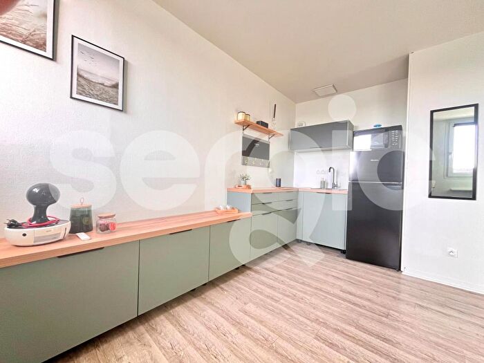 Appartement à louer - Arras, Saint-Sauveur - 1 pièce