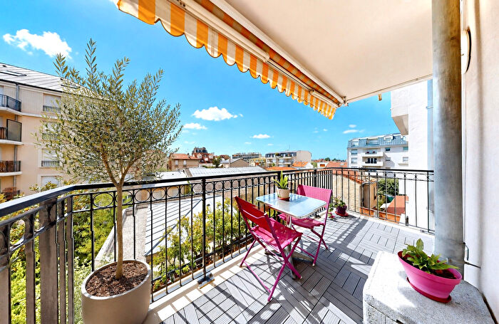 Appartement 3 pièces à La Garenne-Colombes, Centre Nord, Gare, Mairie, à vendre