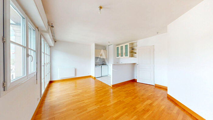 Le Plessis-Robinson, Coeur de Ville : Appartement 1 pièce à vendre