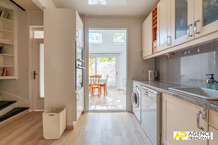 Maisons-Laffitte, Ouest : Maison 4 pièces à vendre