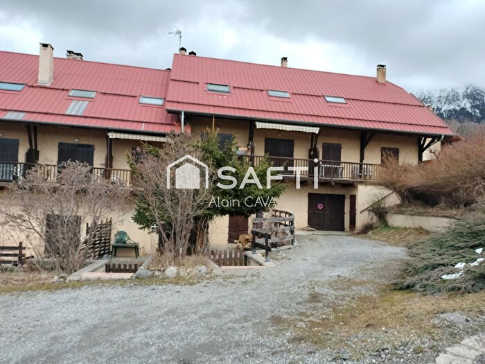 Appartement à vendre - Seyne - 3 pièces - 2 chambres