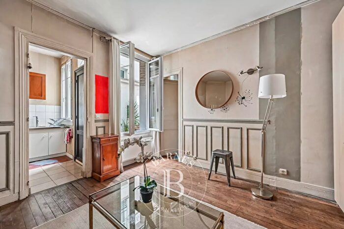 Paris 7ème, Saint-Thomas d'Aquin, Bac, Musée d'Orsay - Appartement 2 pièces à vendre