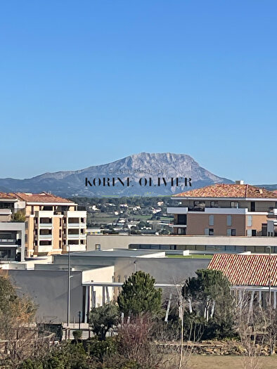 Appartement à vendre - Aix-en-Provence - 3 pièces - 2 chambres