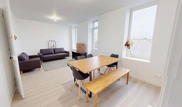 Appartement à louer - Octeville, Cherbourg-en-Cotentin - 2 pièces - 1 chambre