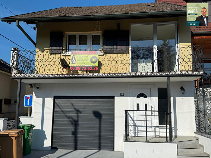 Maison à vendre - Buschwiller - 4 pièces - 3 chambres