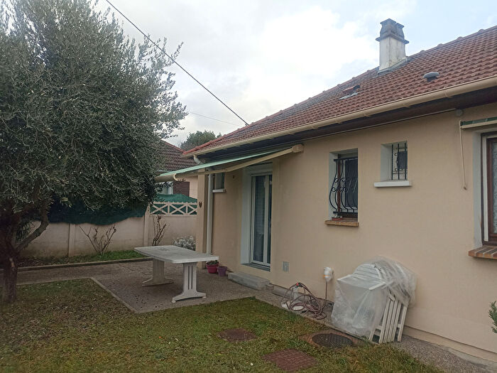 Maison à vendre - Neuilly-Plaisance, Rennouillères - 4 pièces - 2 chambres