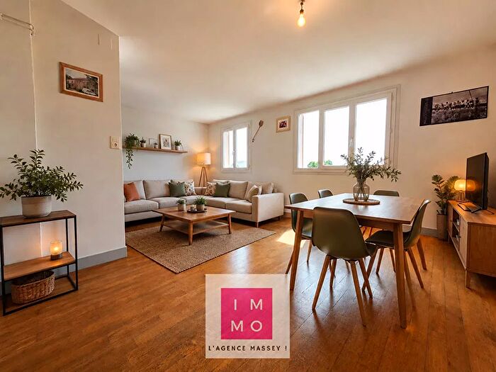 Appartement 5 pièces à vendre à Tarbes, Saint-Antoine