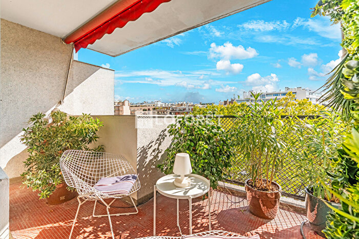 Appartement 3 pièces à Paris 16ème, Porte de Saint-Cloud, Auteuil-Sud, à vendre