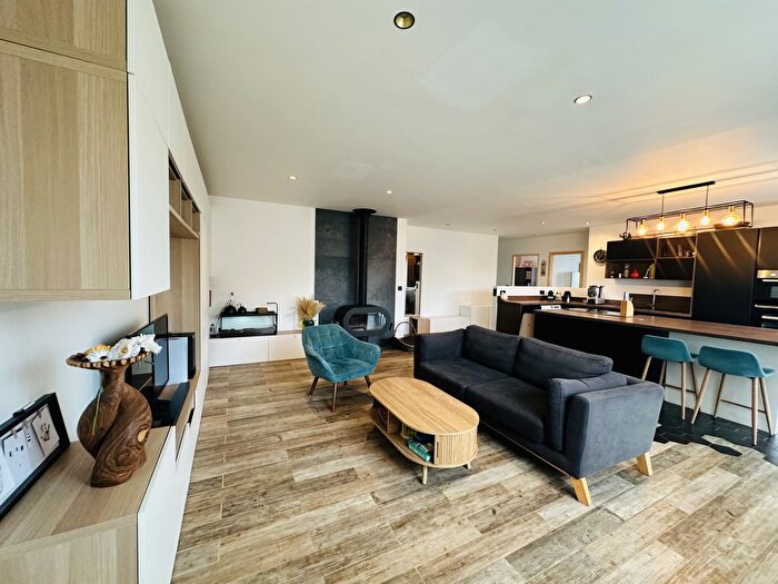 Maison 8 pièces à Béziers, à vendre
