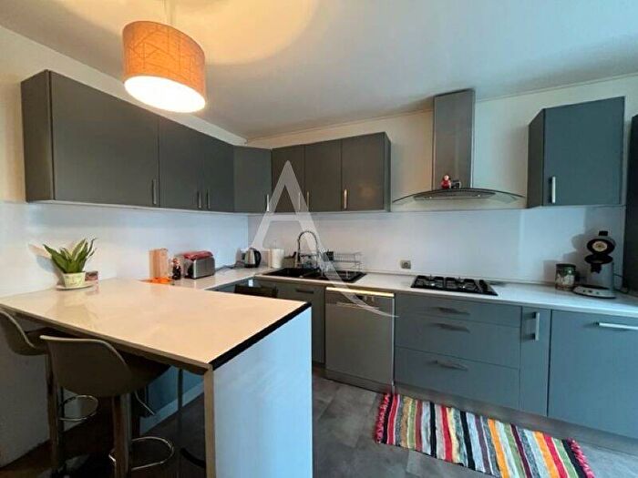 Maison à louer - Chanteheux - 5 pièces - 4 chambres