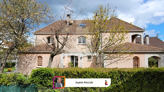 Maison à vendre - Aulnay-sous-Bois, Balagny, La Plaine, Tour Eiffel - 6 pièces - 3 chambres