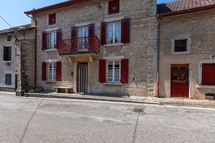 Maison 4 pièces à Porcieu-Amblagnieu, à vendre
