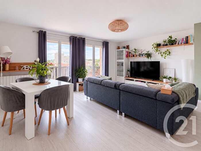 Montmagny, Centre-ville, Carrières - Appartement 4 pièces à vendre