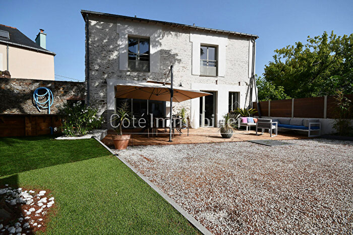 Maison 8 pièces à vendre à Le Pellerin
