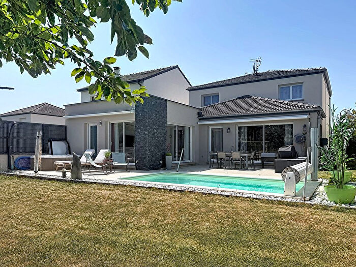 Hettange-Grande : Maison 7 pièces à vendre