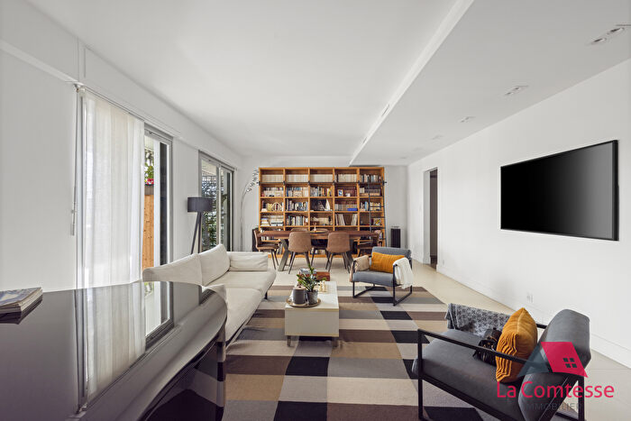 Appartement à vendre - Marseille e , Perier - 6 pièces - 4 chambres