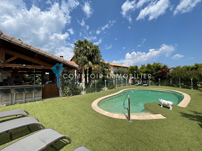 Maison à vendre - Roiffieux - 11 pièces - 8 chambres