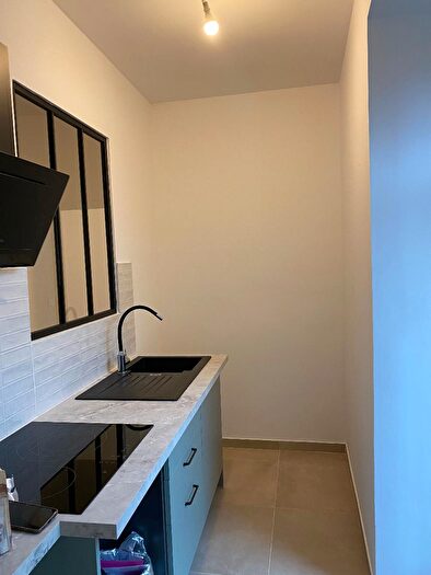 Appartement à louer - Les Vans - 2 pièces - 1 chambre