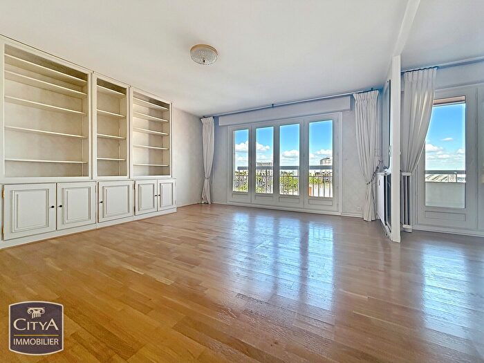 Appartement à vendre - Orléans, Saint-Vincent, Pasteur - 4 pièces - 3 chambres