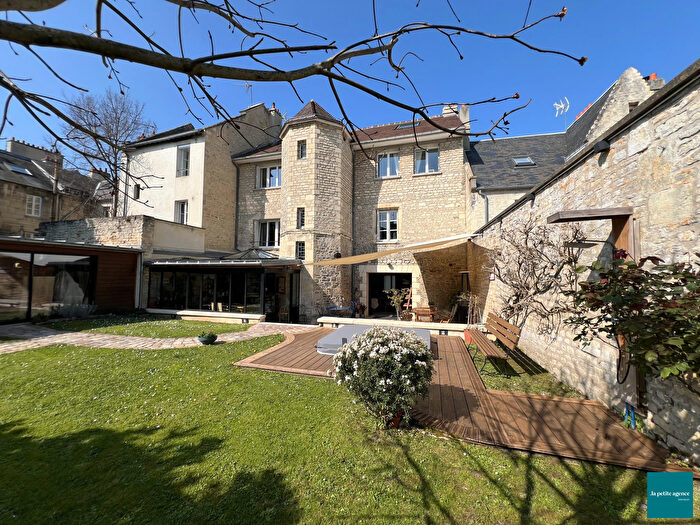 Maison à vendre - Caen - 10 pièces - 7 chambres